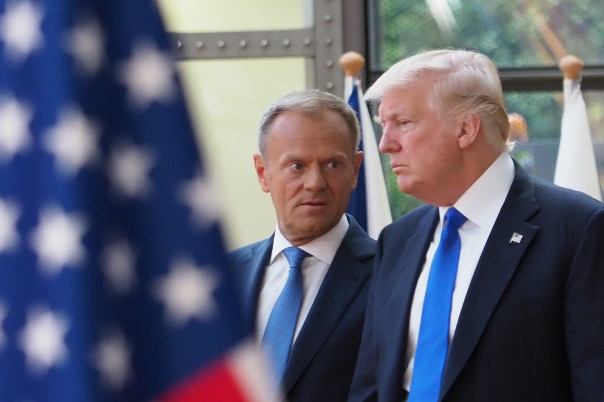 Τραμπ: Επιστρατεύει την Εθνοφρουρά για να αντιμετωπίσει την παράνομη ...