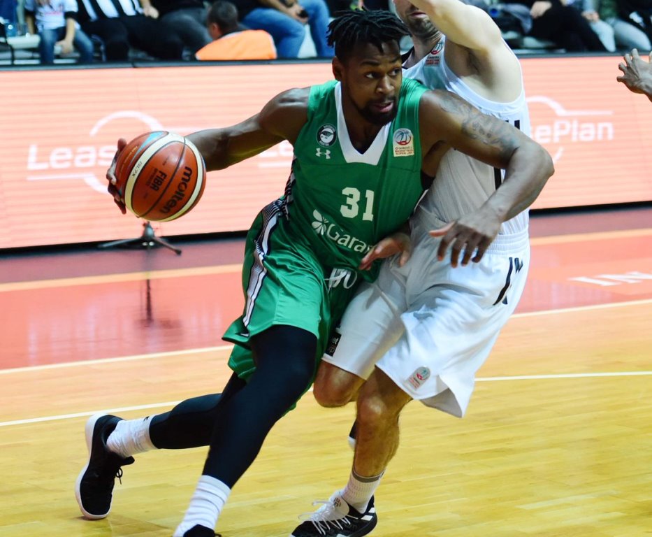 Μπούντουτσνοστ: Έκλεισε και τον Τζέιμς Μπελ