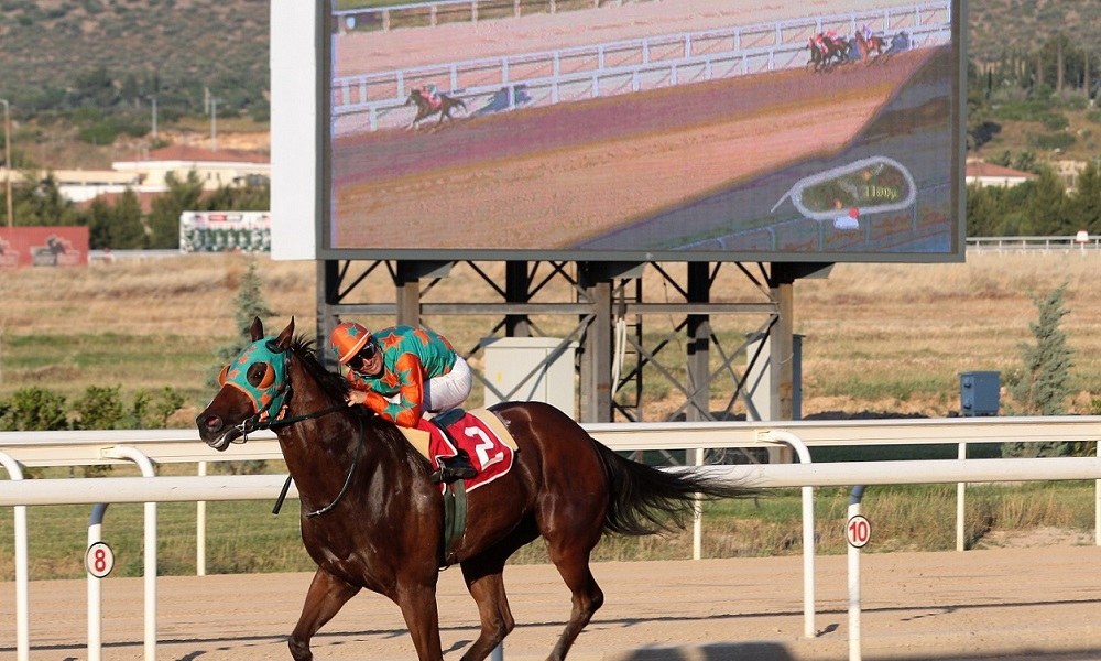 Markopoulo Park: Koύρσες που έκοβαν την ανάσα και ρεκόρ πίστας