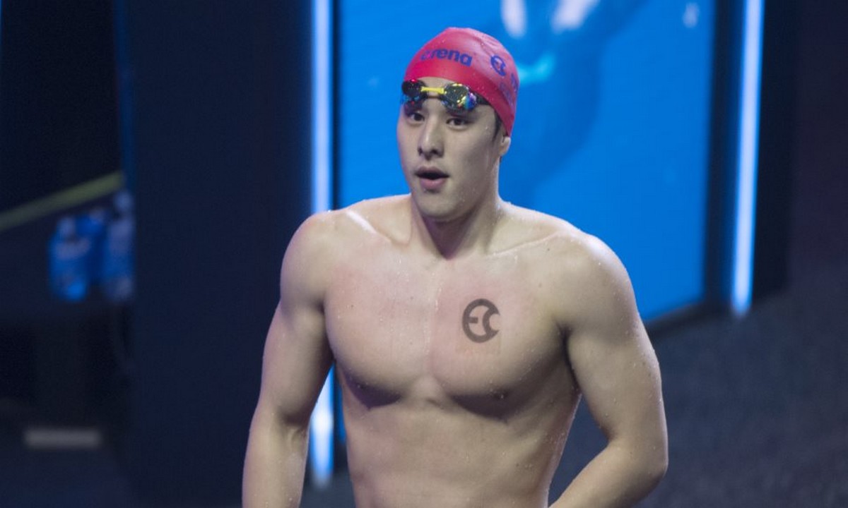 Απίστευτο: Απέκλεισαν Ολυμπιονίκη κολυμβητή επειδή απάτησε τη σύζυγό του!