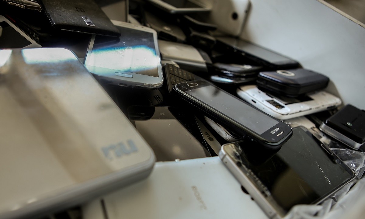 Τι είναι τα «πακιστανικά» τηλέφωνα;