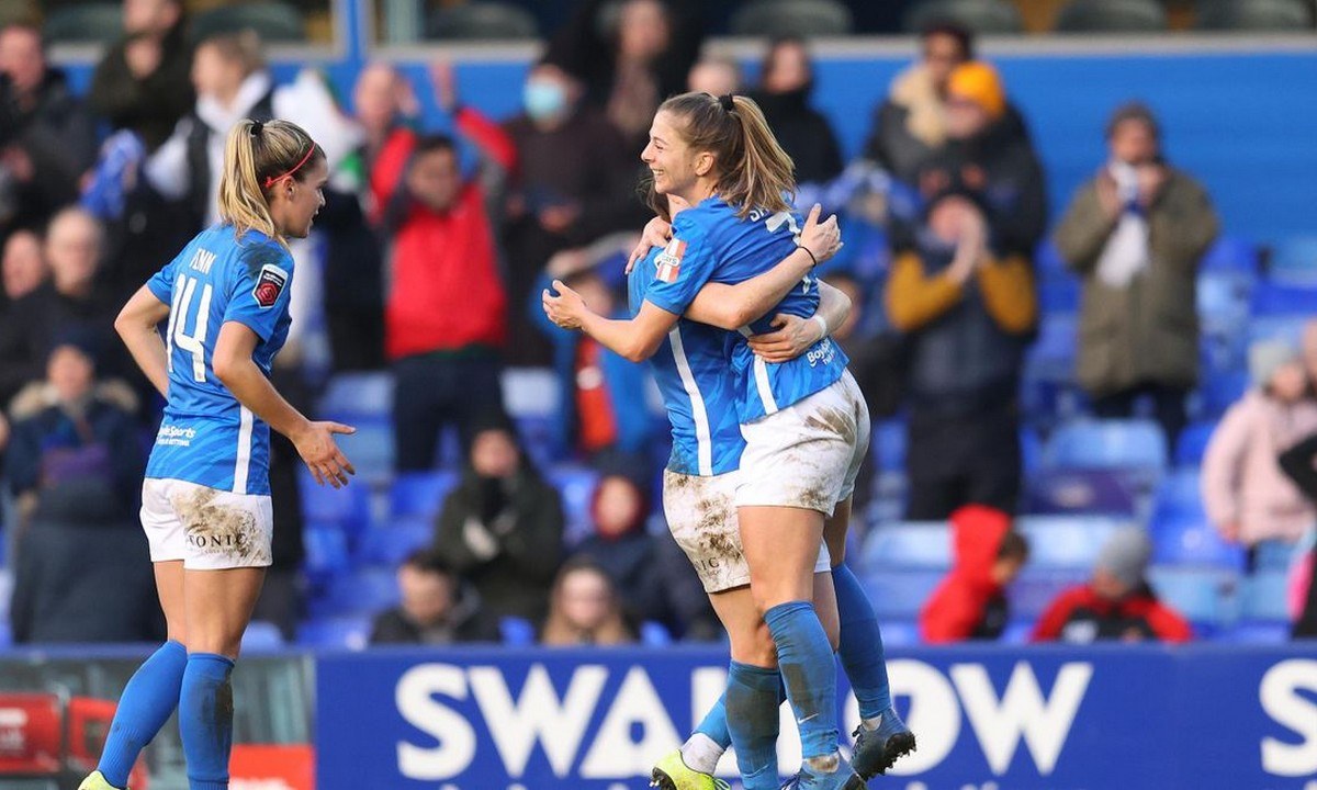 Βεατρίκη Σαρρή: Η Ελληνίδα που σόκαρε την Άρσεναλ και ολόκληρη την ...